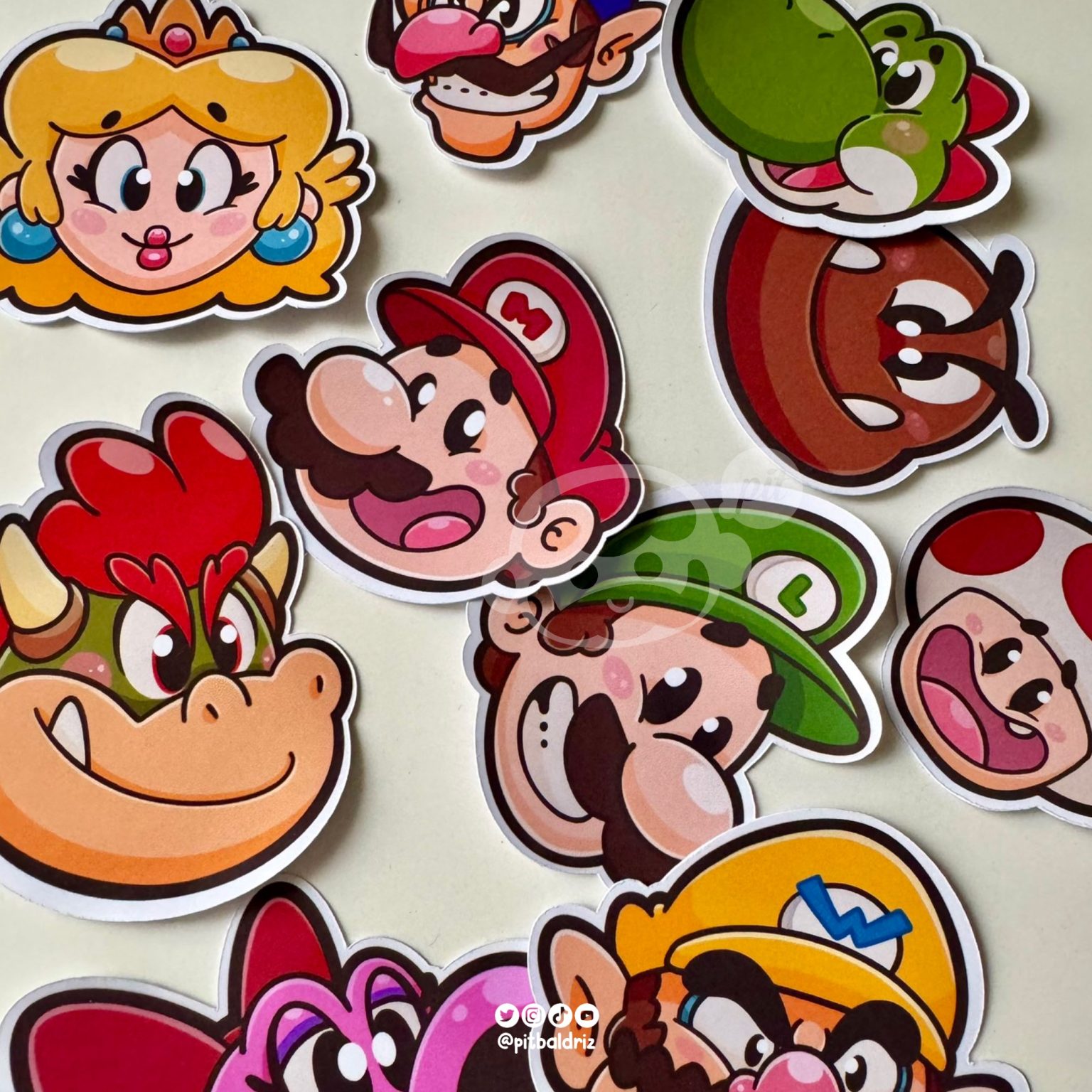 Super Mario Bros. Princess Peach Sticker - Pit. Baldriz